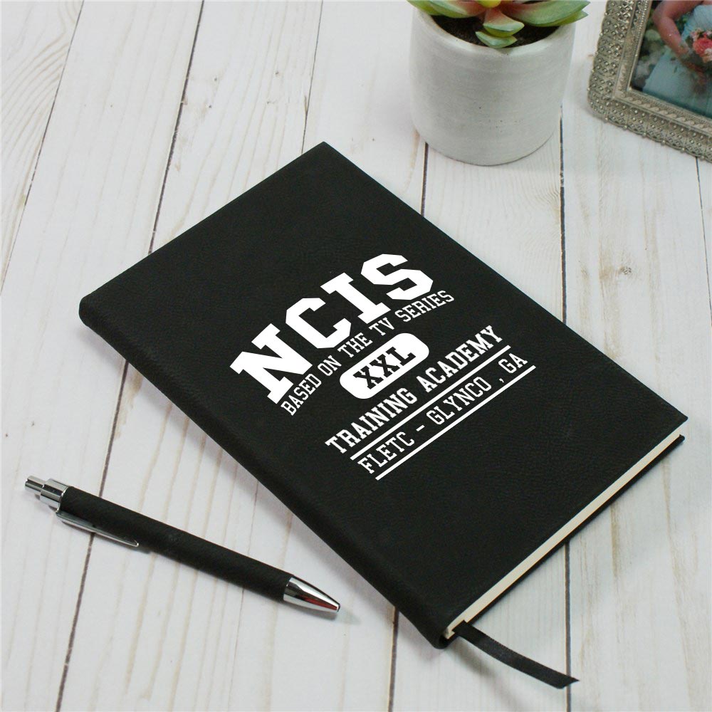 NCIS Académie de formation Carnet de notes en cuir – Paramount Shop