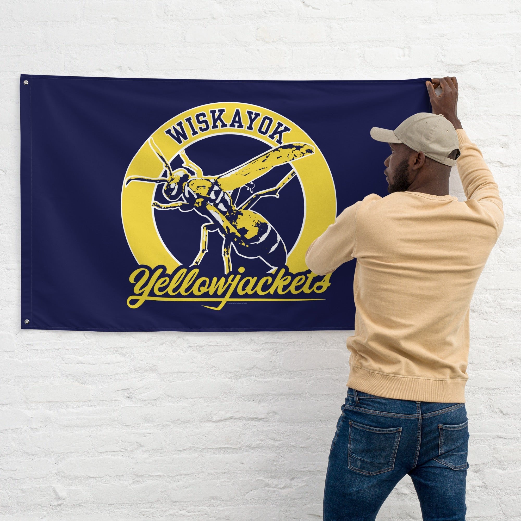 Yellowjackets Badge Flag – Paramount Shop